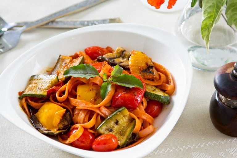 20 Minute Creamy Pasta And Vegetable Ragu | Recipe This